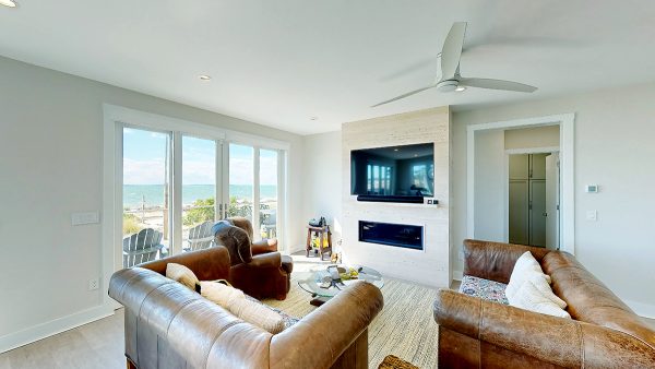 Colonial Beach Home - Custom Modular Homes & Prefab Home Builder